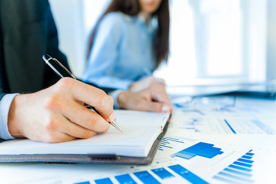 How Many Advisers Are Considered Fully Qualified Today? - Adviser ...